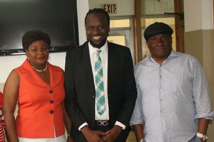 Don Kato : J`attends la position de l`Église Catholique sur le dossier ...