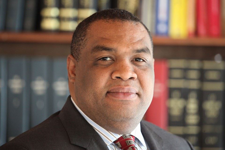 Blessé dans une attaque, l`ex ministre Michel Brunache tue un de ses ...