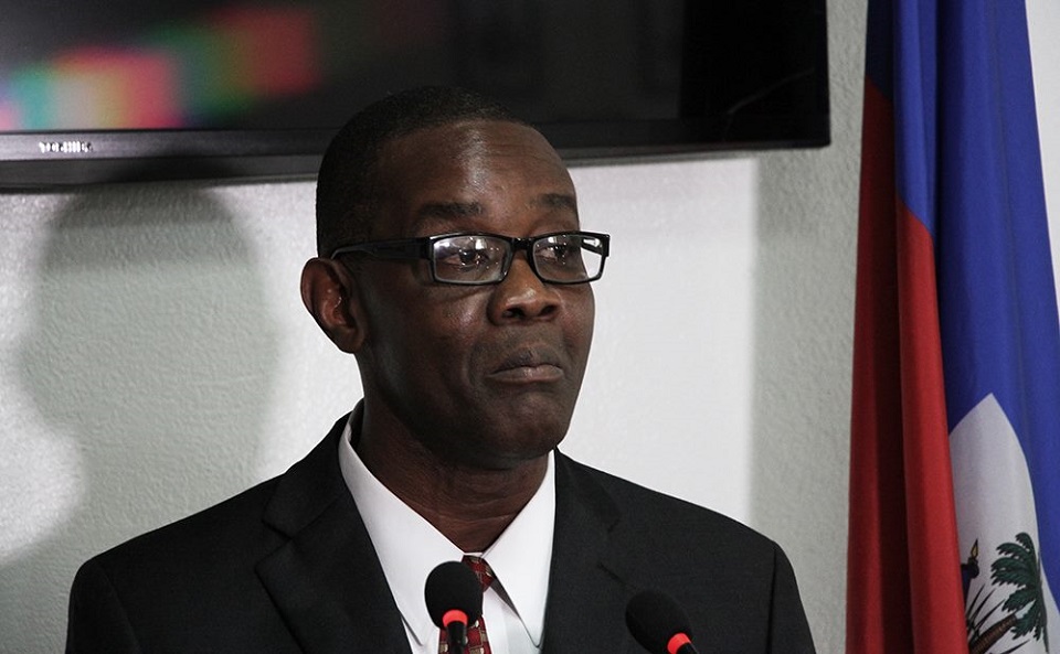 Jobert C. Angrand prend les rênes du ministère de l`Agriculture - Rezo ...