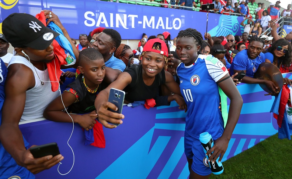 Mondial France U20 : Les grenadières ont séduit le public, mais l ...