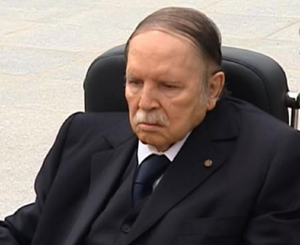 Après sa démission, l’ex-président Bouteflika demande pardon au peuple ...