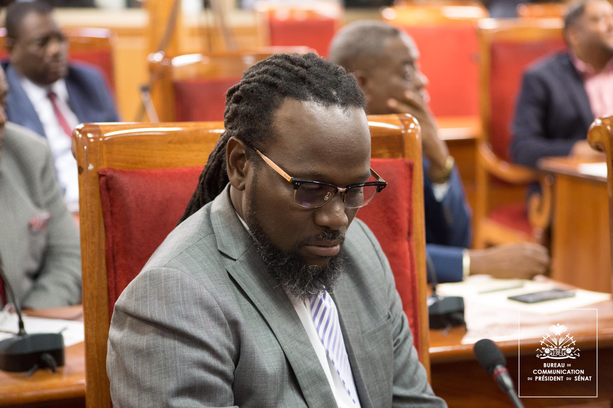 « Le ministre Jean Roudy Aly sera jeté hors du Sénat », prévient le ...