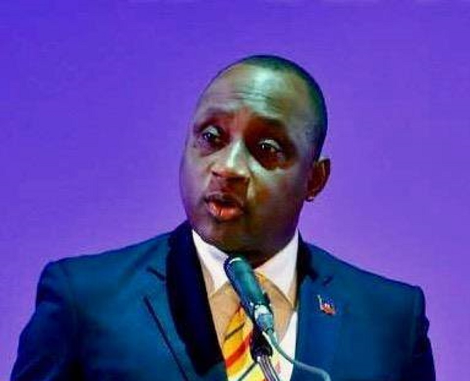 Mario au ras du sol : quand le Superman de 2004 devient un Razmoket ...