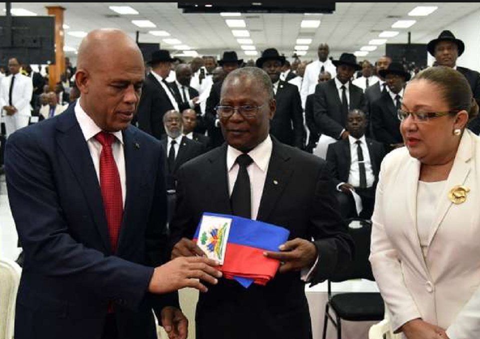 Haïti-Transfert : Qui paie les « $1.50 » ? Le résident ou citoyen ...