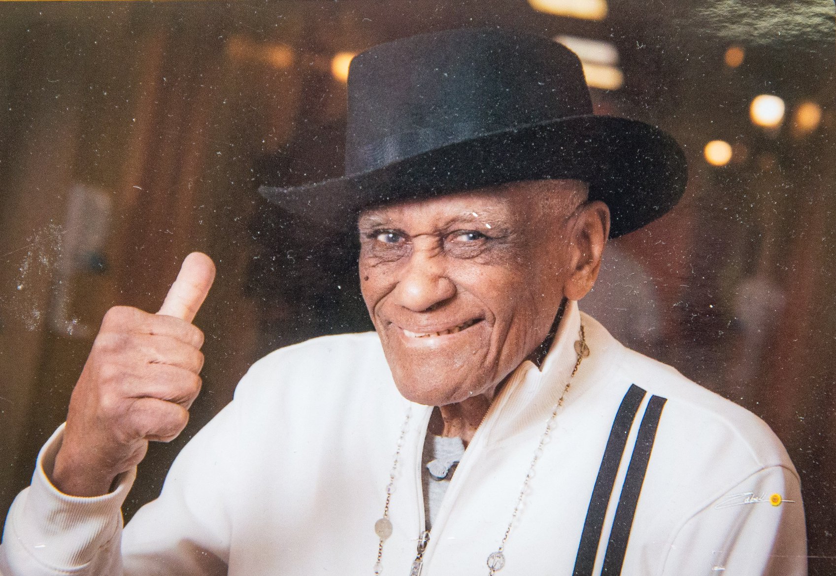 Un poète haïtien de 105 ans honoré au parlement du Québec - Rezo Nòdwès