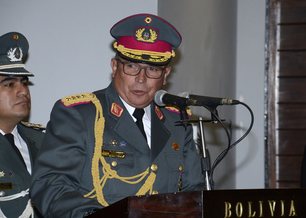 Bolivie : l’armée demande au président Evo Morales de démissionner ...