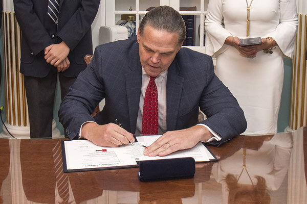 L’envoyé spécial des États-Unis pour Haïti, Daniel Foote, démissionne ...