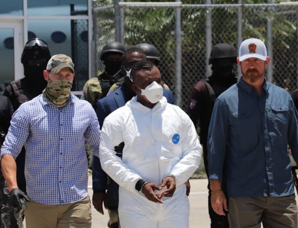 “Yonyon”, fondateur du gang »400 mawozo » extradé vers les États Unis ...