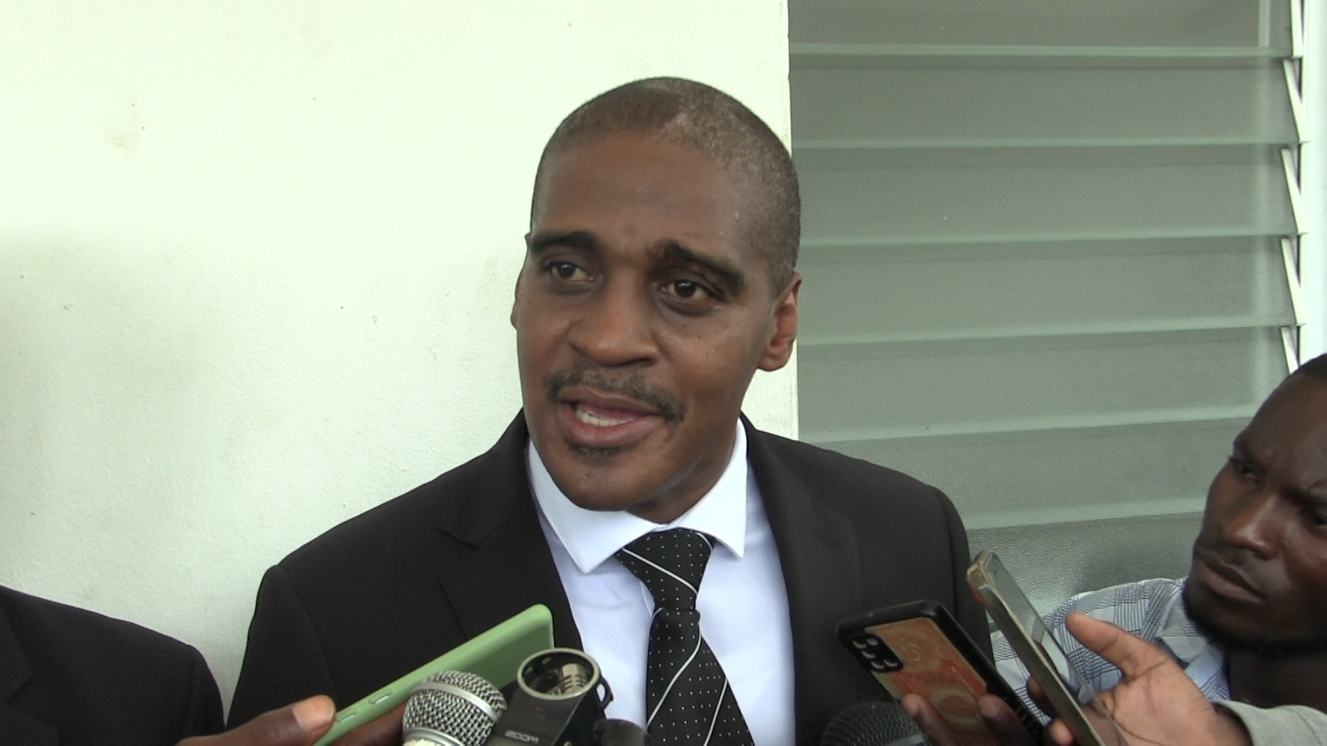 Dossier SOGENER : les avocats engagés par Jovenel Moise dos au mur ...