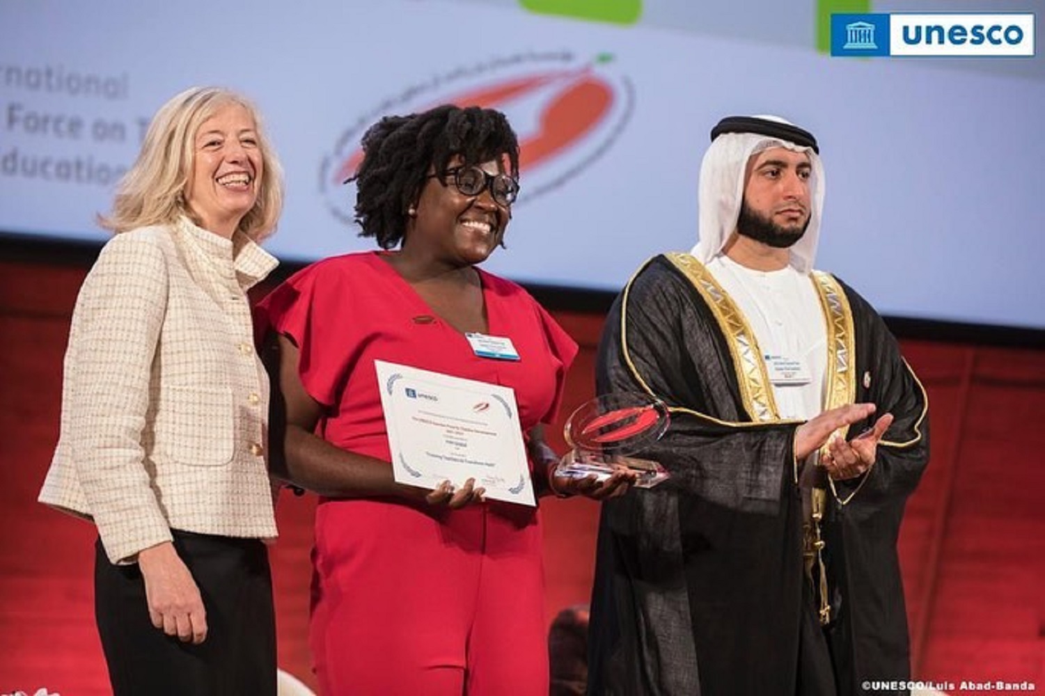 L’haïtienne Bertrhude Albert lauréate du Prix International UNESCO ...
