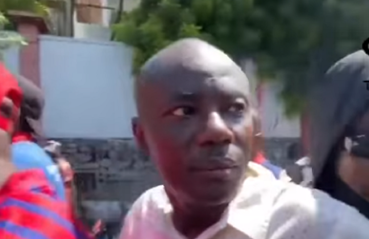 La mobilisation continue jusqu’au départ du monarque Ariel Henry ...