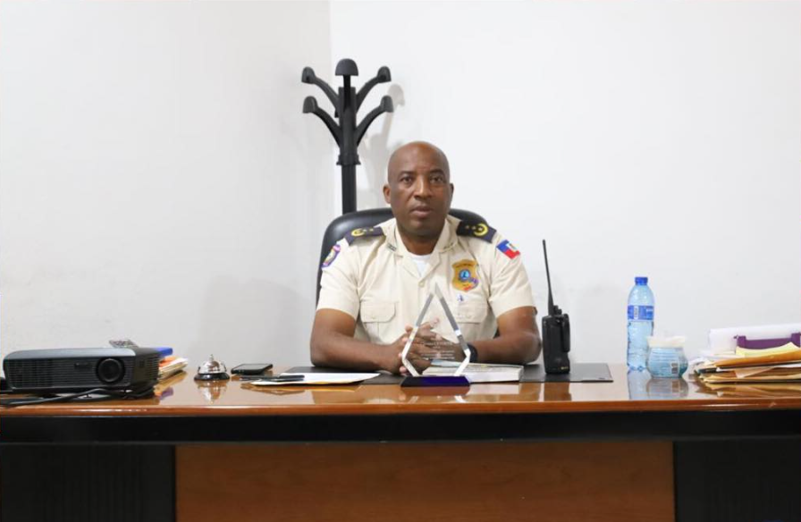 PNH | DDO-II : Le Commissaire Cétoute Clervens motive ses troupes ...
