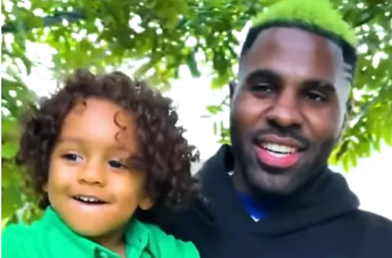 Le chanteur américain d’origine haïtienne, Jason Derulo, offre un ...