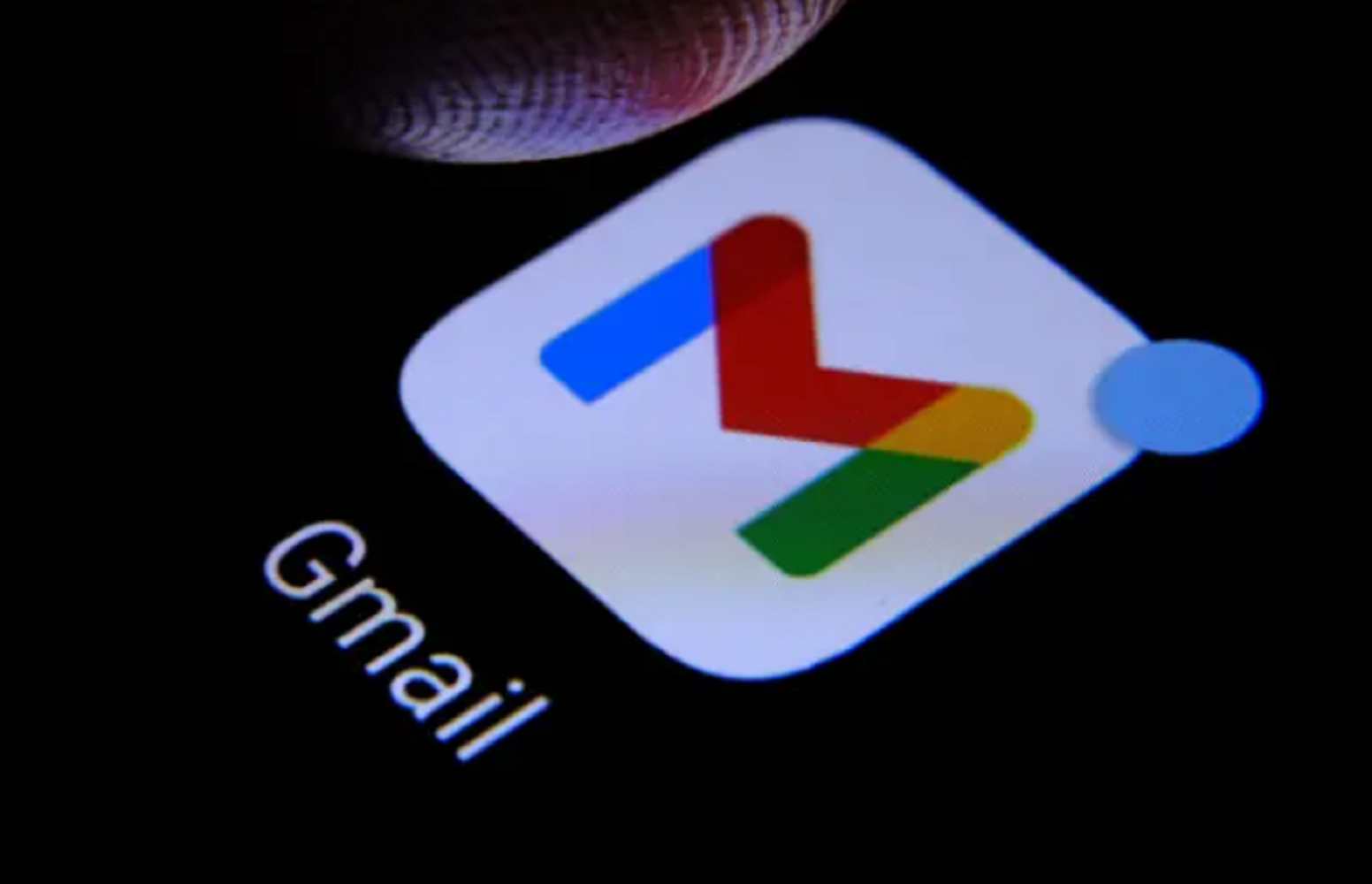 Gmail affiche des badges bleus pour certifier l’identité des ...