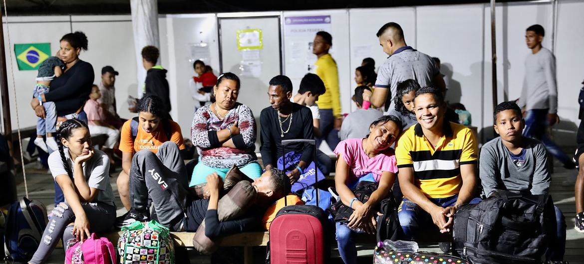 Les États doivent élargir les voies de régularisation pour les migrants ...