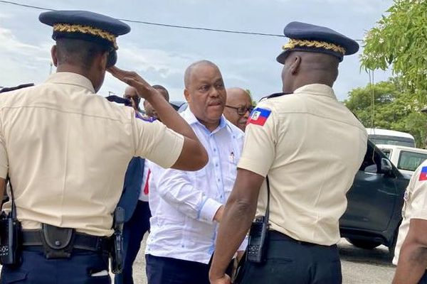 « Vive Haïti » : l’ancien Premier ministre Conille fait ses adieux et ...