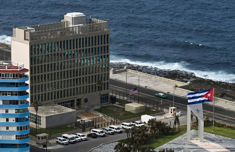 Biden retire Cuba de la liste des pays soutenant le terrorisme en ...