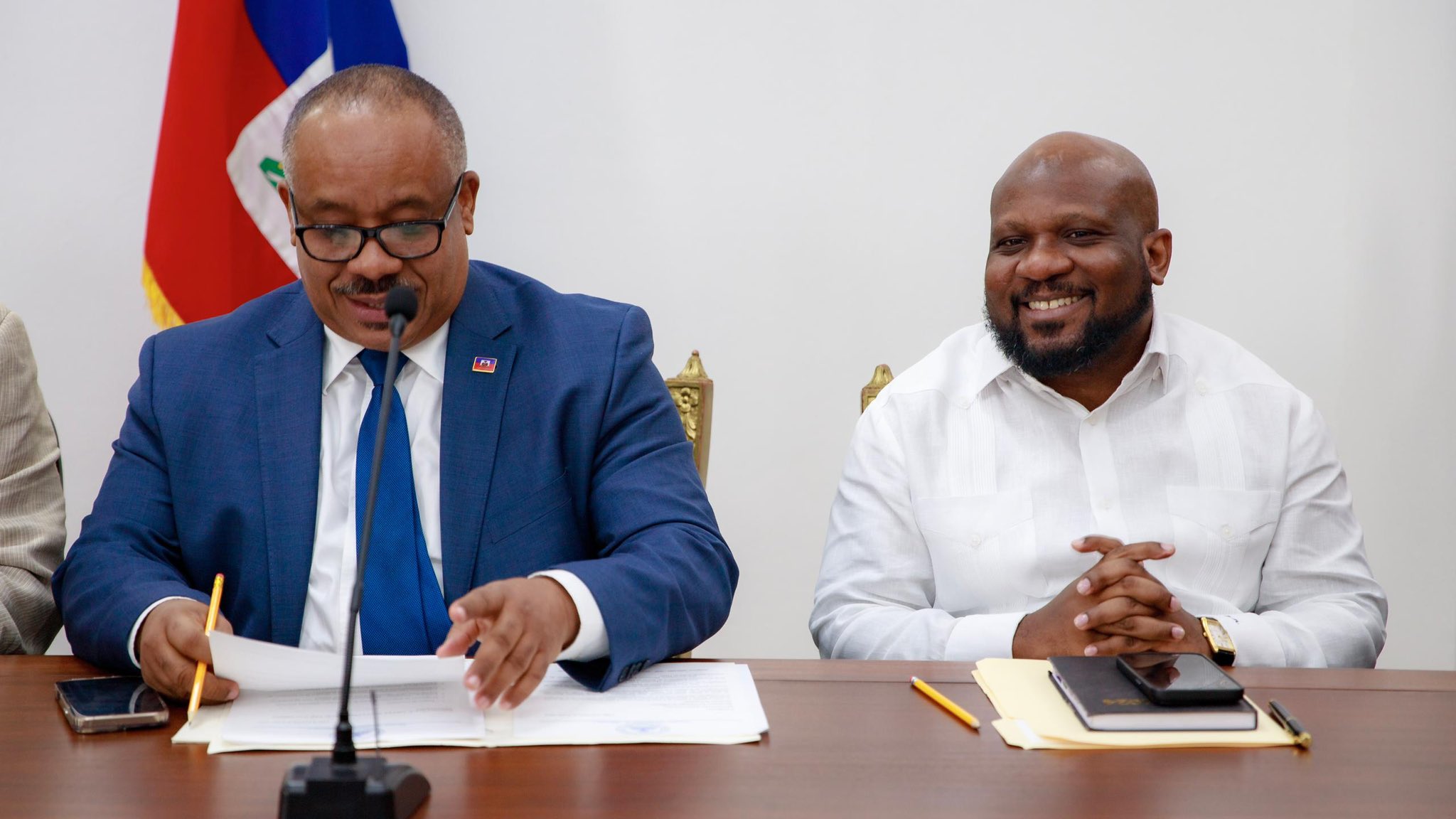 Pierre-Robert Auguste dénonce 19 mois de corruption et rejette toute prolongation du CPT après ...